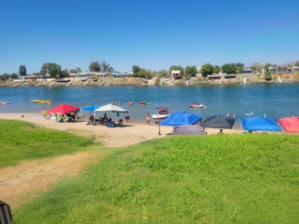 RV Park and RV Resort: Needles Marina Resort – Needles, CA