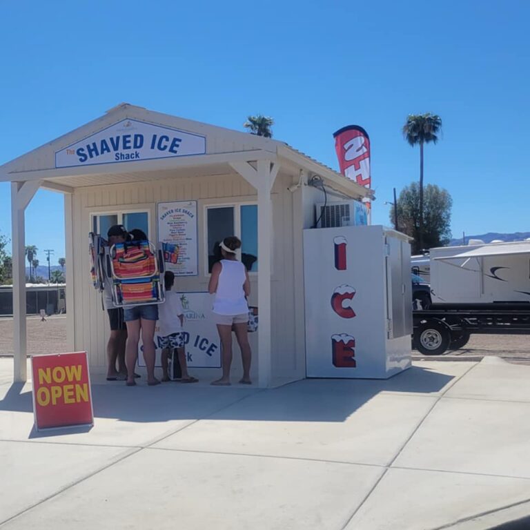 RV & Campground – RV Park and RV Resort: Needles Marina Resort