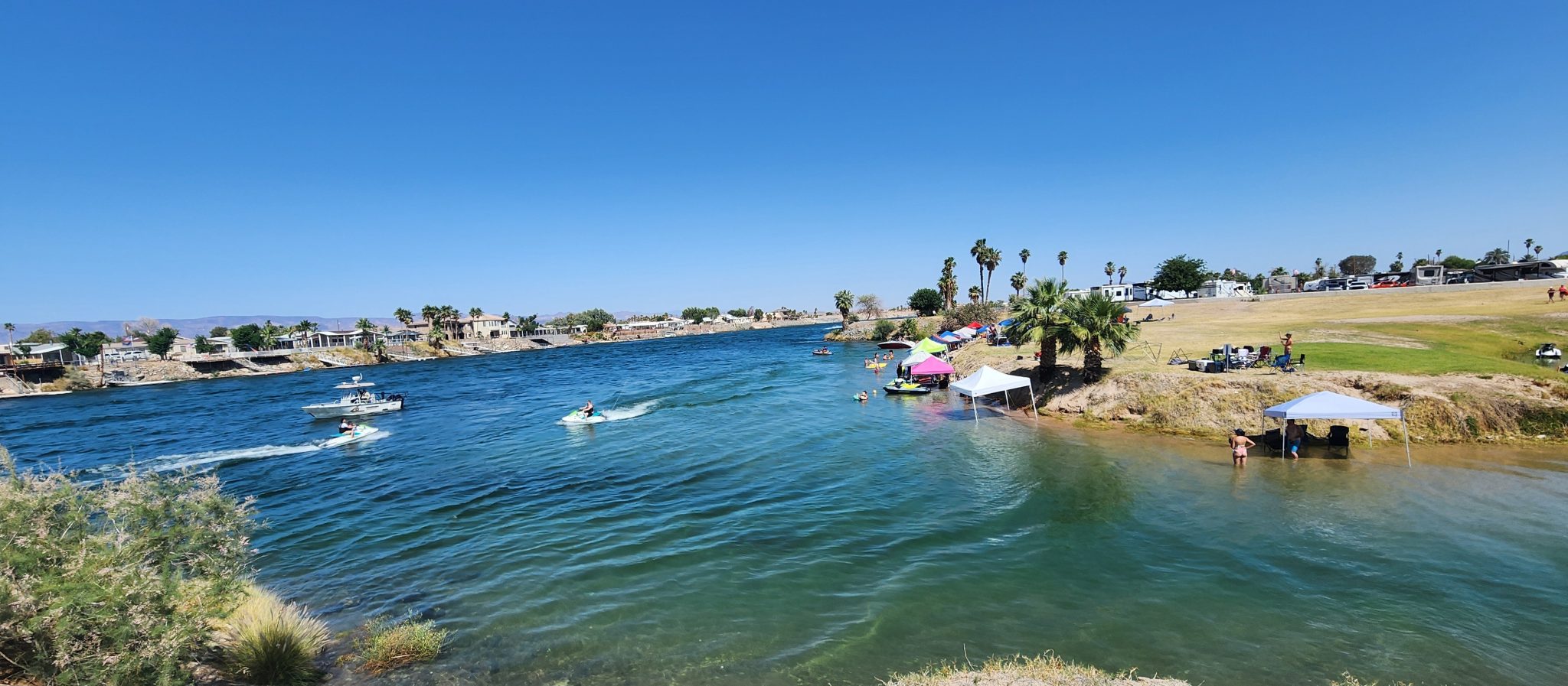 RV & Campground – RV Park and RV Resort: Needles Marina Resort